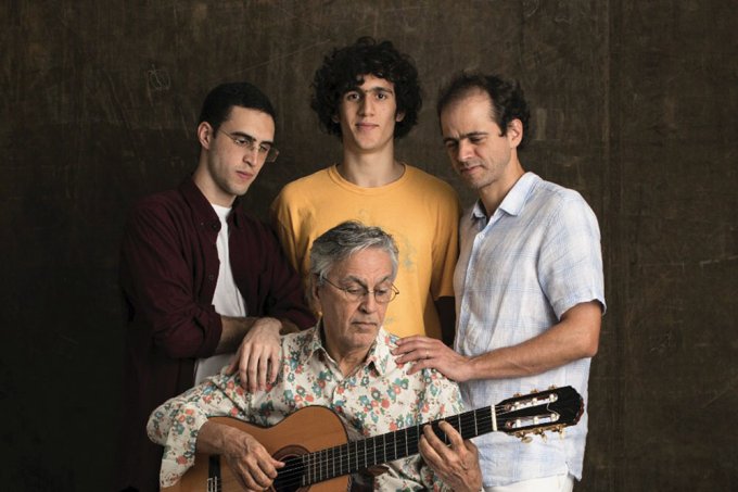 Caetano Veloso fala sobre os filhos em entrevista exclusiva | CLAUDIA Caetano Veloso fala sobre os filhos em entrevista exclusiva | CLAUDIA