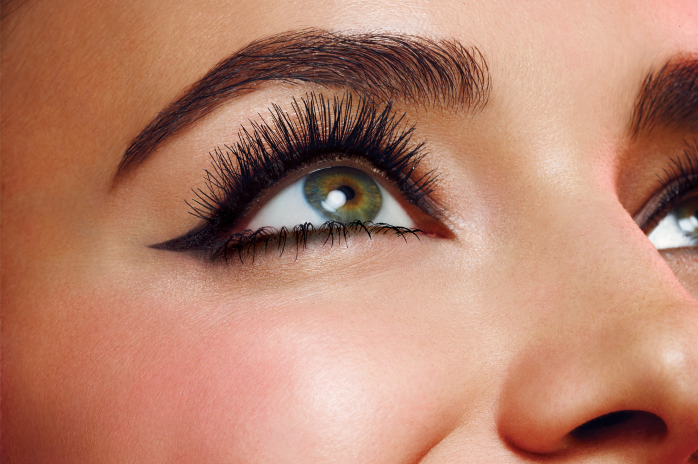 Conheça a novidade que turbina os cílios | CLAUDIA