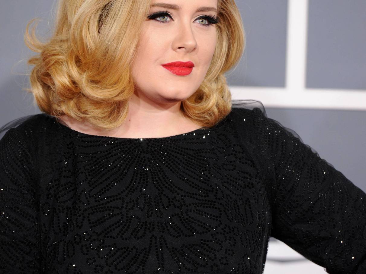 Adele Sem Maquiagem