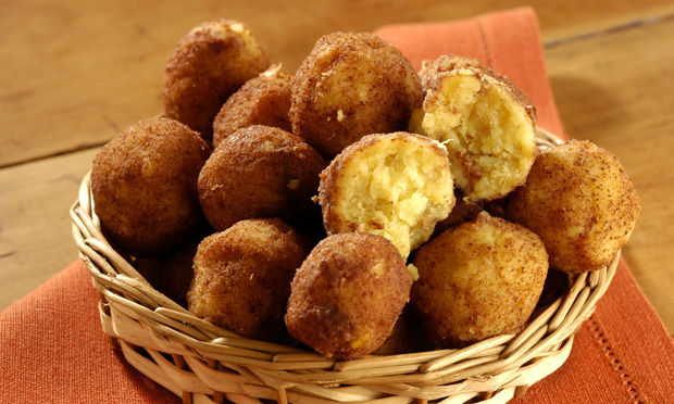 Bolinho | CLAUDIA