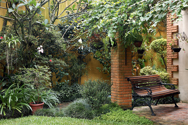 Um jardim que foi se transformando ao longo de 40 anos | CLAUDIA