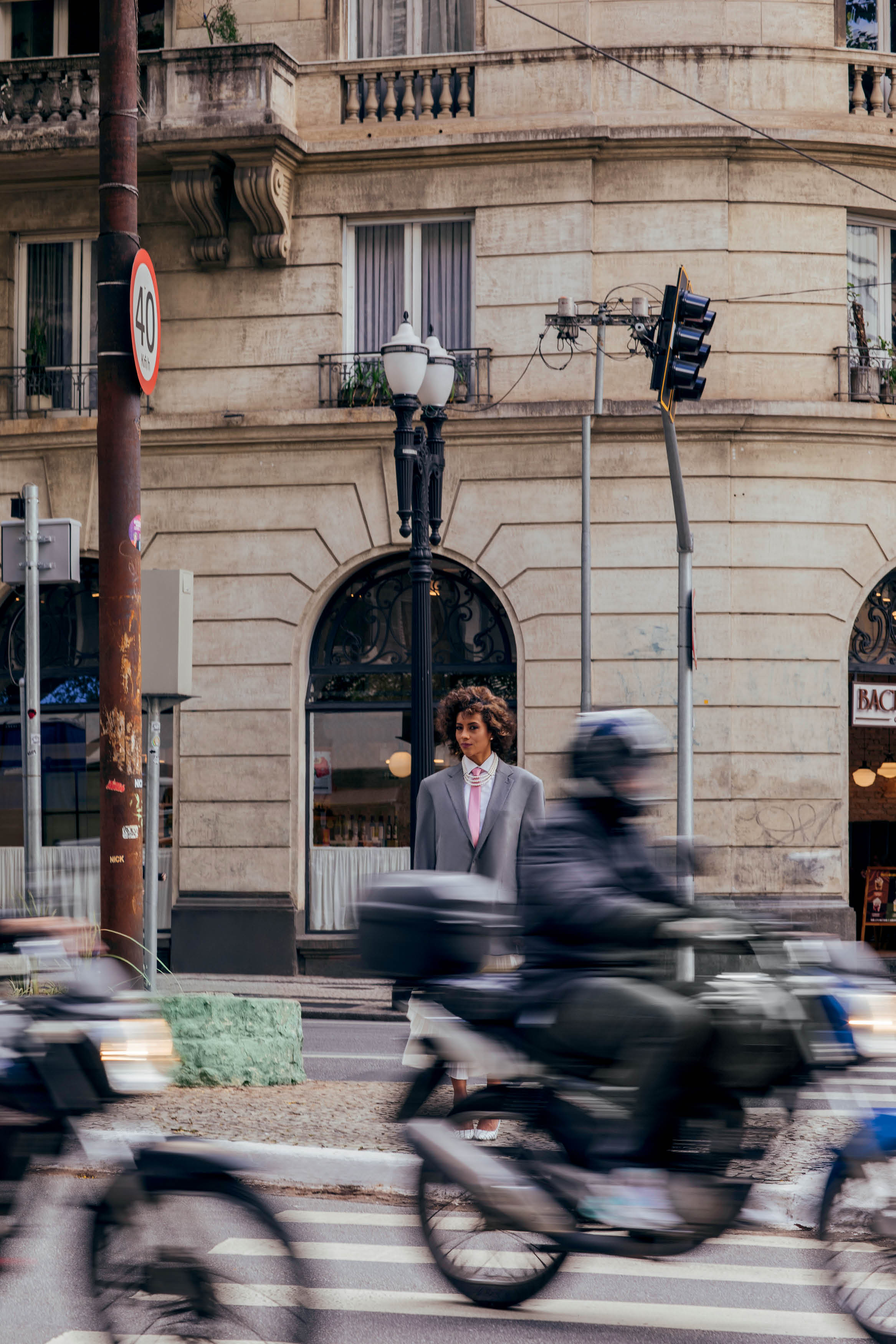 Aline Midlej: “Quando piso no estúdio, muitos brasileiros pisam comigo ...